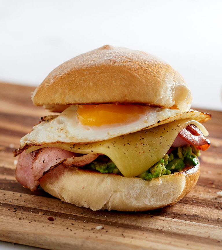 Smashed Avo, Bacon and Egg Brekky Burger - Sunny Queen Farms